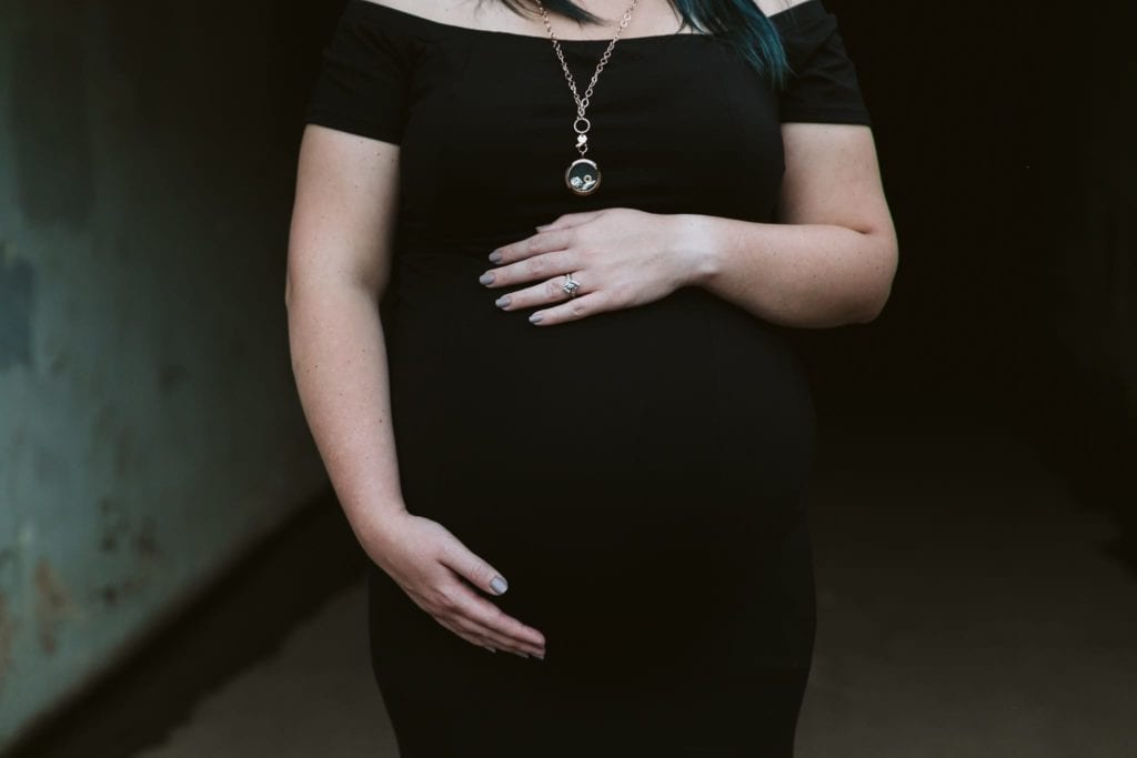Chelsea + Chris | Springfield MO Maternity Photography | Jessica Yahn ...