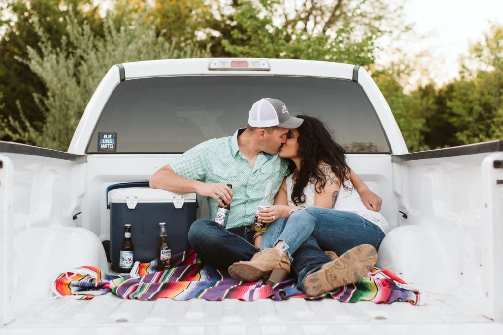 Derek + Lissette | Stockton Lake Engagement Photography | Jessica Yahn ...